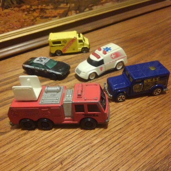 Hot Wheels | Toys | Vtg 8s 90s Toy Car Vehicle Lot Vintage Fire Truck ...